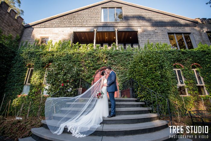 Caitlin & Luke Wedding Photography @ Avalon Castle